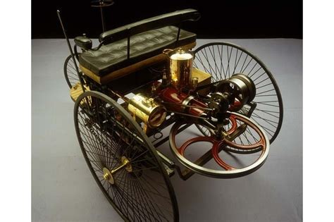 29 de Janeiro de 1886 O primeiro automóvel Efemérides Aquela Máquina