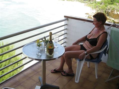 Porn Pics Perverse Oma Helga Ist Dauergeil Im Urlaub 171736196