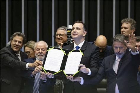 Congresso Promulga Maior Reforma Tribut Ria Desde A Ditadura Desafio