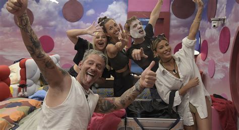 Edoardo Tavassi Esclude Nikita Pelizon Dalla Hit Del GfVip Non Ho