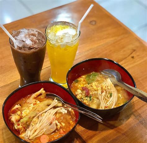 10 Tempat Makan Seblak Di Cirebon Yang Enak Dan Terkenal Lengkap