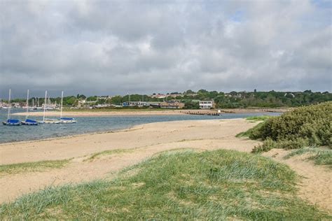Bembridge Harbour Ian Capper Cc By Sa 2 0 Geograph Britain And Ireland