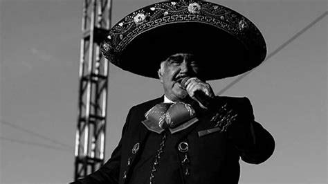 Muere el cantante Vicente Fernández a la edad de 81 años
