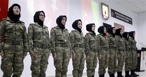 75 Afgan kadın subay Antalya da eğitimlerini tamamladı İhlas Haber Ajansı