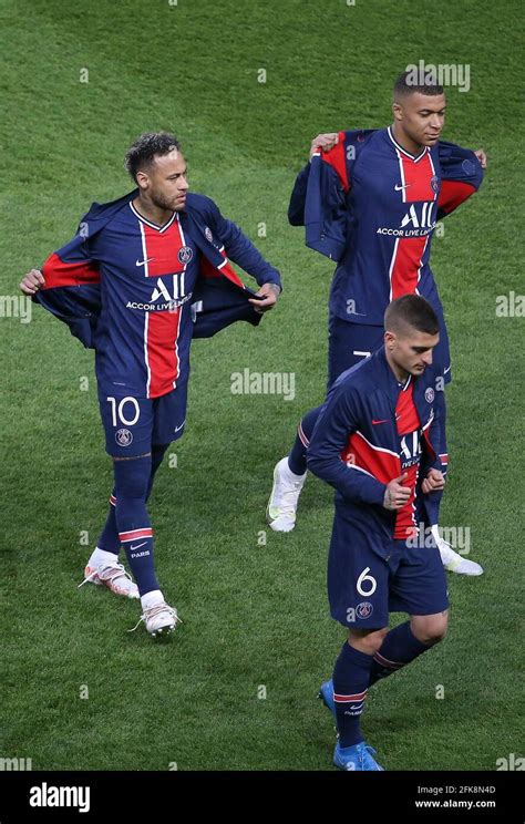 Neymar Jr Kylian Mbappe Marco Verratti Of Psg Before The Uefa
