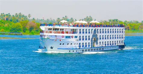 Desde Luxor Crucero de 3 noches por el Nilo a Asuán y globo