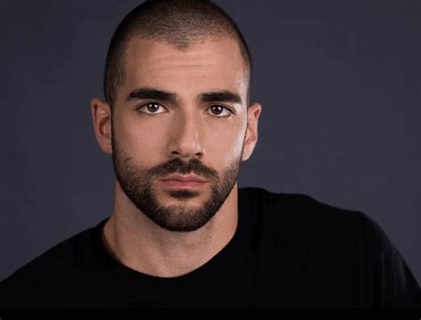 Nuovo Olimpo Cast E Trama Del Nuovo Film Di Ferzan Ozpetek Con Damiano