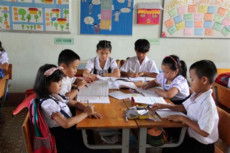 Trò chơi Ai đúng Ai nhanh Trò chơi môn Toán lớp 5