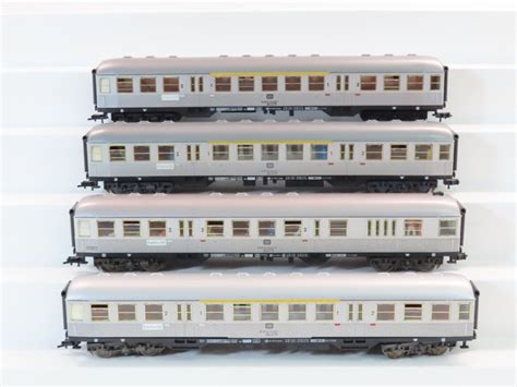 Fleischmann H0 5120 5121 Model Train Passenger Carriage 4 4