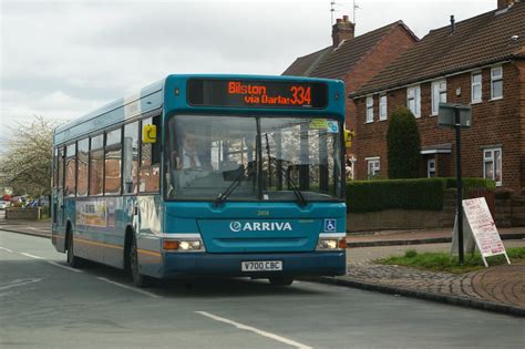Arriva Midlands 1999 Dennis Dart SLF V700CBC 2414 With Pla Flickr