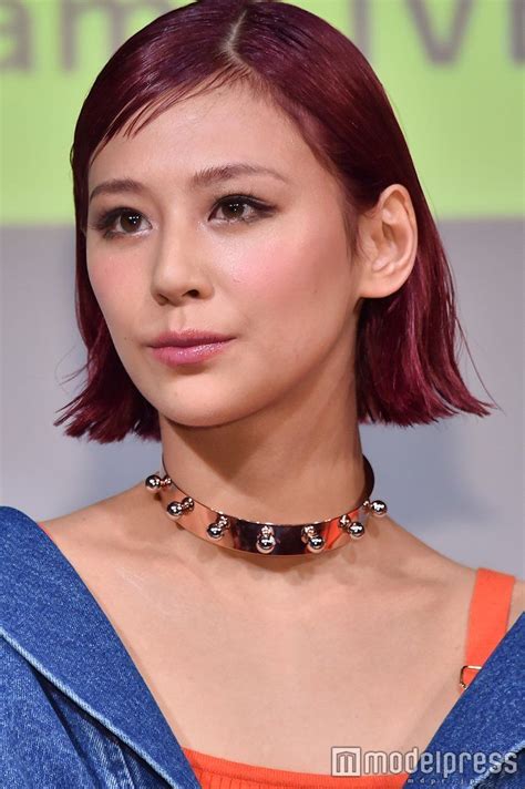 画像3 27 西内まりやチェリーピンクヘアにイメチェン 明るめスタイルに真似したいめちゃくちゃ可愛いの声 ピンクヘア