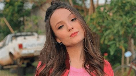 Larissa Manoela não renova contrato a Globo e pede demissão após