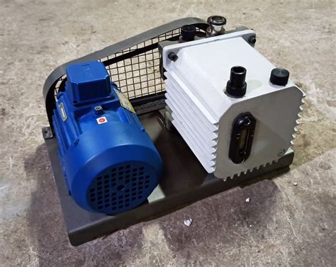Indvac Single Stage Belt Drive Rotary Vane Vacuum Pump Max Flow Rate
