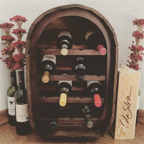 Adega de madeira dicas sugestões e ideias para guardar as bebidas