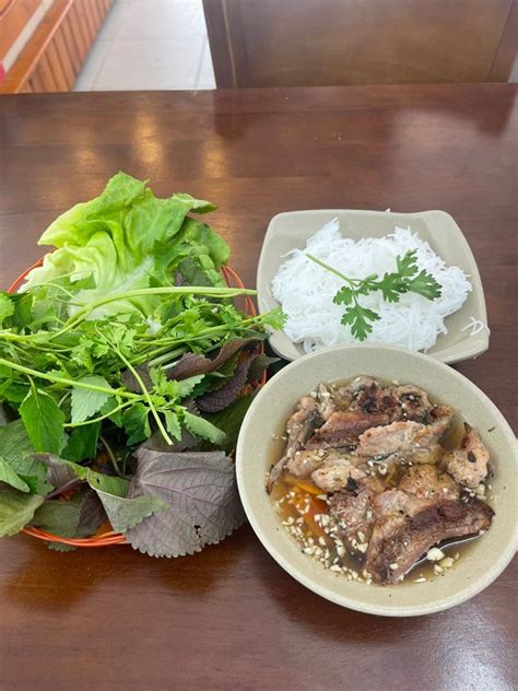 Quán Bún Chả Hà Nội Ngon Ở Bình Thạnh