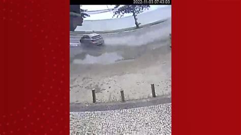 V Deo C Mera Registrou Momento Do Acidente Em Iguaba Grande Regi O