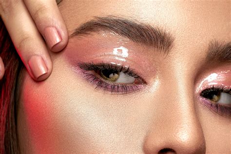 Todo lo que necesitas saber sobre el laminado de cejas guía completa