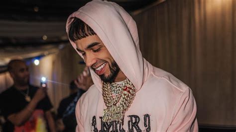 La misteriosa novia de Anuel AA Todo lo que reveló en una inesperada