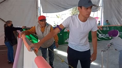 ABREN PISTA DE HIELO EN EL PARQUE MORELOS POR FIN Voces Laja Bajío