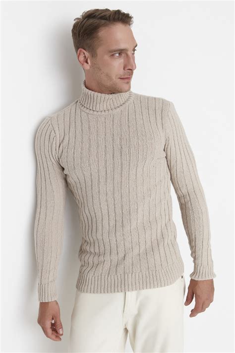 TRENDYOL MAN Ekru Slim Fit Balıkçı Yaka Basic Triko Kazak TMNAW21KZ0392