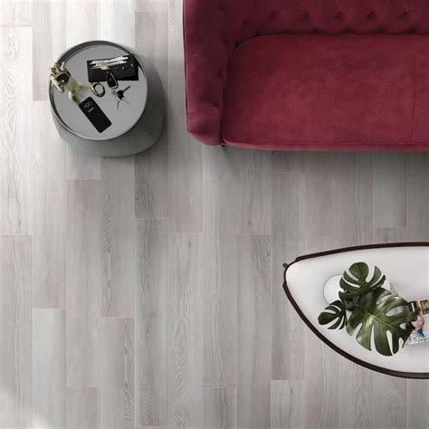 Select Wood Oak Rossett Tiles Bathrooms