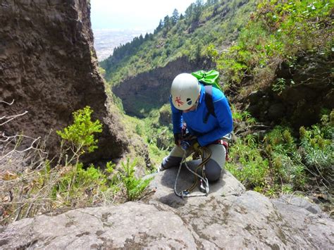FRANCISCO FARIÑA II DESCENSO DEL BARRANCO DE LAS GAMBUEZAS