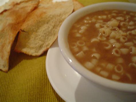 Sopa de feijão macarrão CLAUDIA