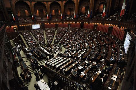 Lanticipo Delle Elezioni E Il Ritardo Dei Partiti