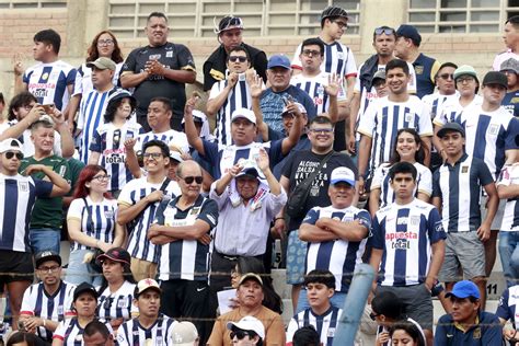 Imágenes previas al partido entre Alianza Lima vs Comerciantes Unidos