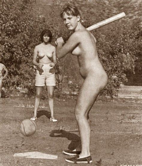 Nude Softball Players Sexdicted