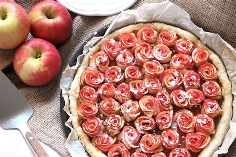 La tarte aux pommes façon bouquet de roses The PR Insider