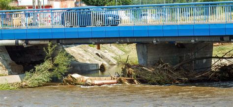Głuchołazy eu Intensywne opady deszczu i najwyższy stopień zagrożenia