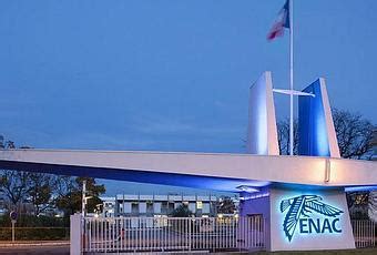 ENAC SUPAERO et ONERA union de marque pour la recherche aérospatiale