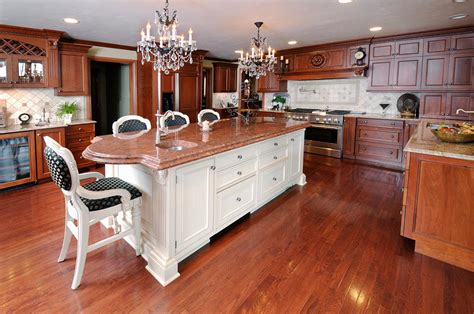 What Color Island Goes With Oak Cabinets Home Decor Bliss