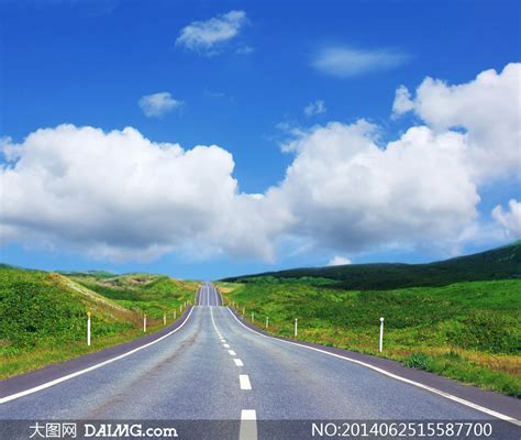 蓝天白云公路自然风光摄影高清图片 大图网图片素材