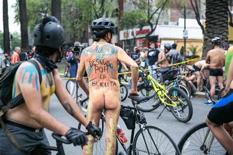 FOTOGALERÍA RODADA NUDISTA EN LA CDMX Máspormás