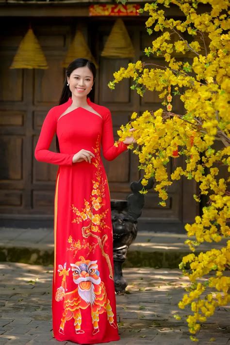 Top 10 Những mẫu áo dài đẹp nhất năm 2023 Đánh giá và bình chọn người