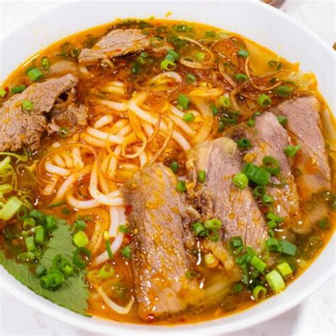 Authentic Bun Bo Hue Recipe Spicy Beef Noodle Soup Spicy Recipes