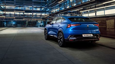 Renault Rafale Coupe SUV Looks At New Design Horizons New E Tech AWD