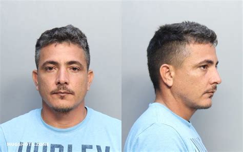 FERNANDEZ LAZARO 09 22 2023 Miami Dade County Mugshots Zone