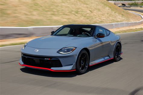 Punchier Nissan Z Nismo Revealed Pistonheads Uk