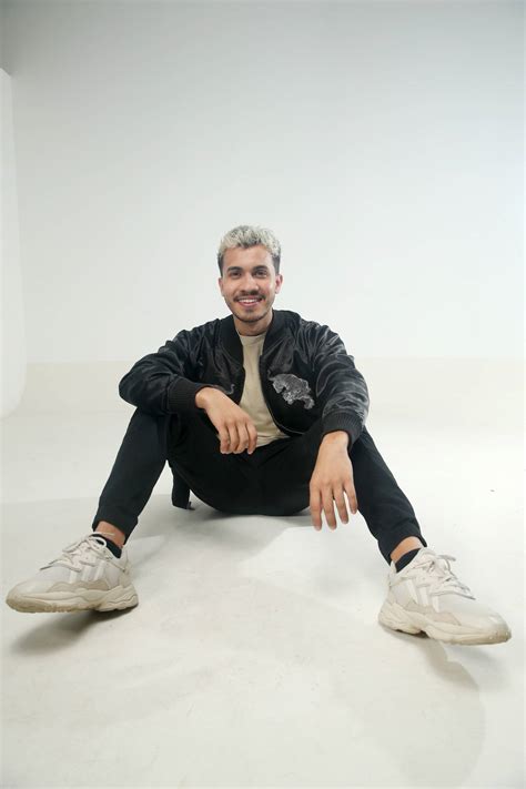 Araya Vlogs El youtuber tico que vive de viajar por el mundo La Nación