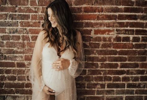 Photoshoot Ideas For Boudoir Maternity And Newborn Sessions