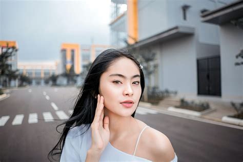 Enhance Your Smile At Nassim Plastic Surgery Get Buccal Fat Removal In