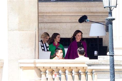 Emily In Paris Philippine Leroy Beaulieu Sylvie S Affiche Topless