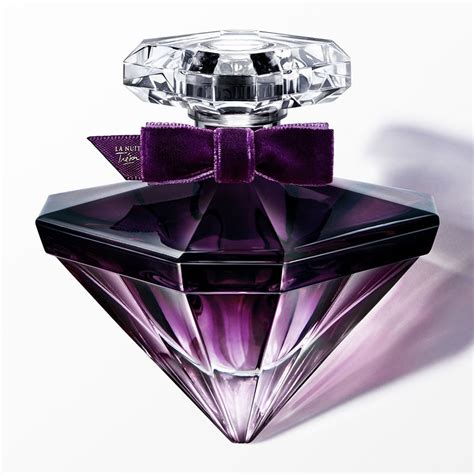La Nuit Trésor Le Parfum LANCOME chez Kalista Parfums