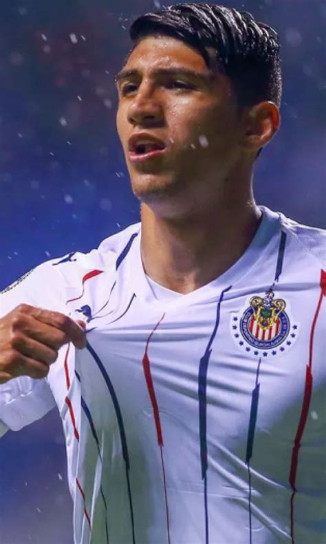 Alan Pulido a Chivas Los números presagian un desastre