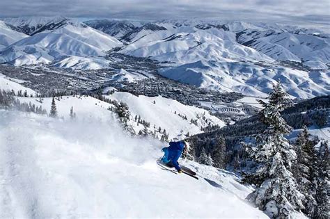Best Idaho Ski Resorts For Fun In