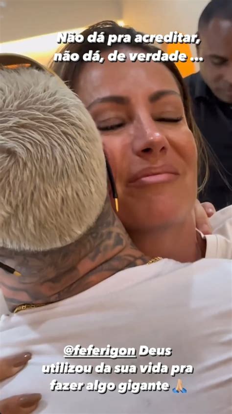 Mc Daniel Se Emociona Ao Receber Convite Para Semana De Moda Em Mil O
