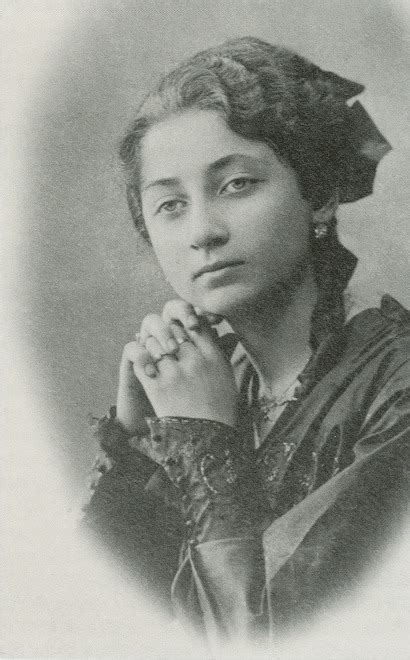 Samiha Ayverdi Biyografya